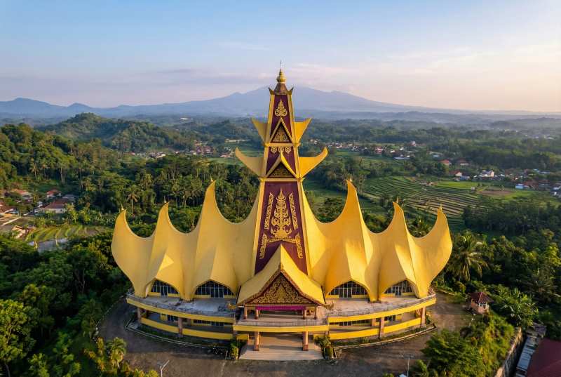 Mahkota Siger Lampung: Simbol Kebudayaan Daerah