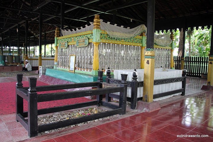 Kompleks Makam Sultan Suriansyah, Peninggalan Kerajaan Banjar